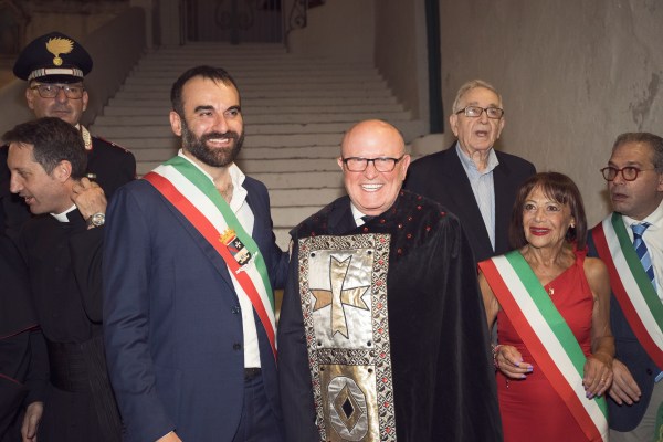 Cafe Milano Owner Franco Nuschese Named “Magister di Civiltà Amalfitana ...